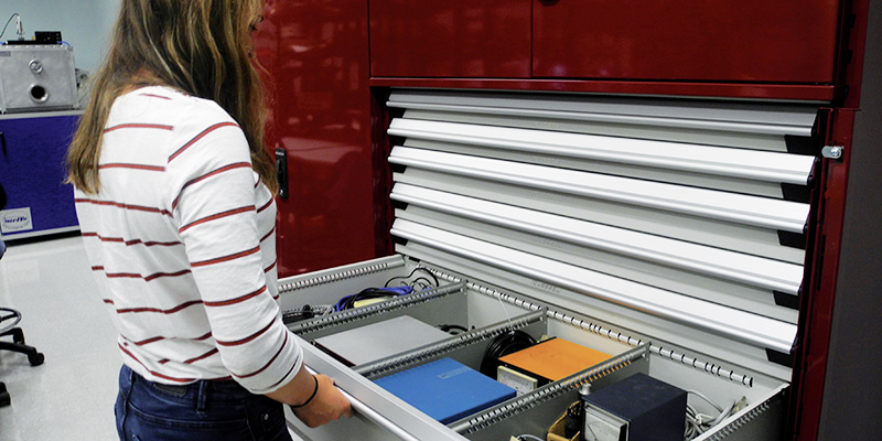 Strength at Scale: Industrial Heavy-Duty Part Cabinets