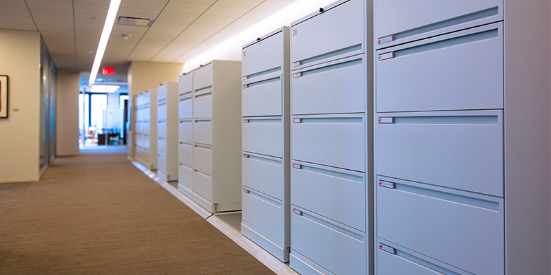 Choosing Efficiency: Which Sliding Storage Rack Works Best for Me?