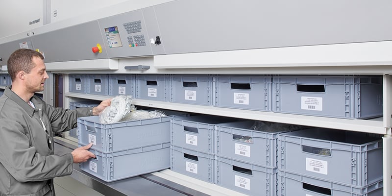 Maximizing Warehouse Efficiency with Vertical Rotating Shelves